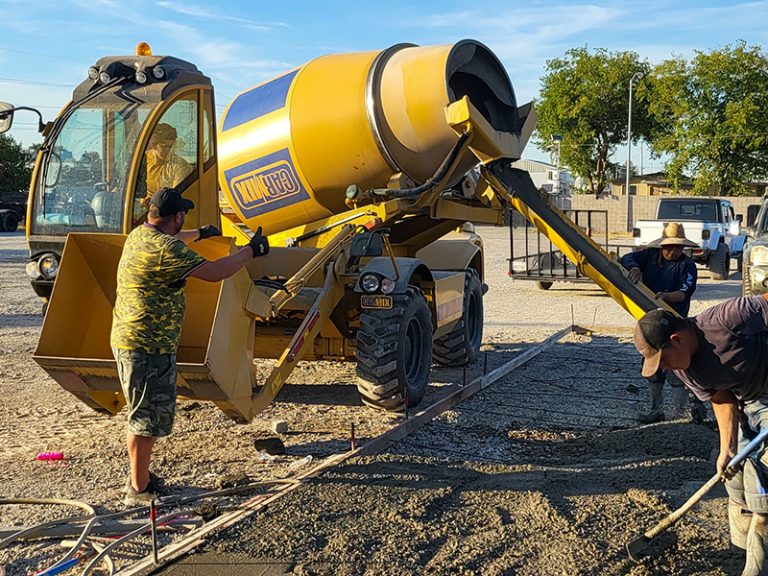 Mobile concrete mixer CARMIX 3500TC - CARMIX USA